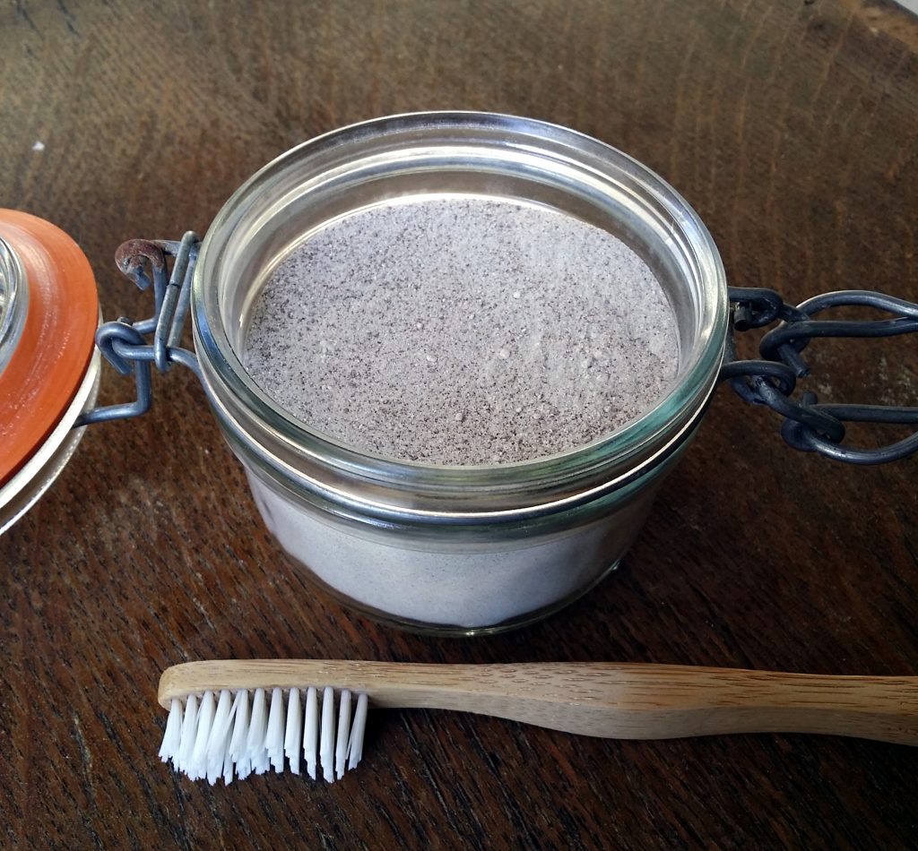 Bentonite-Calcium Tooth Powder - Zero-Waste Chef