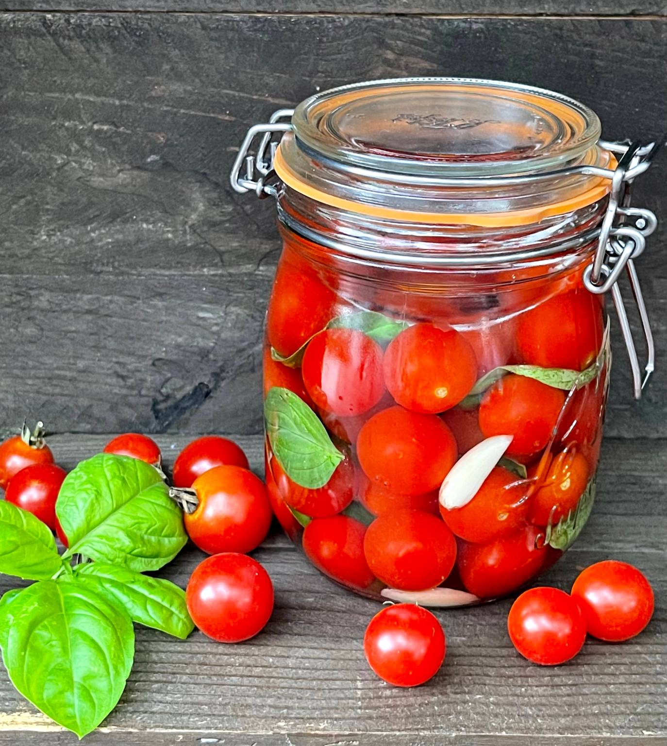 The Easiest Ferment in the World: Cherry Tomatoes - Zero-Waste Chef