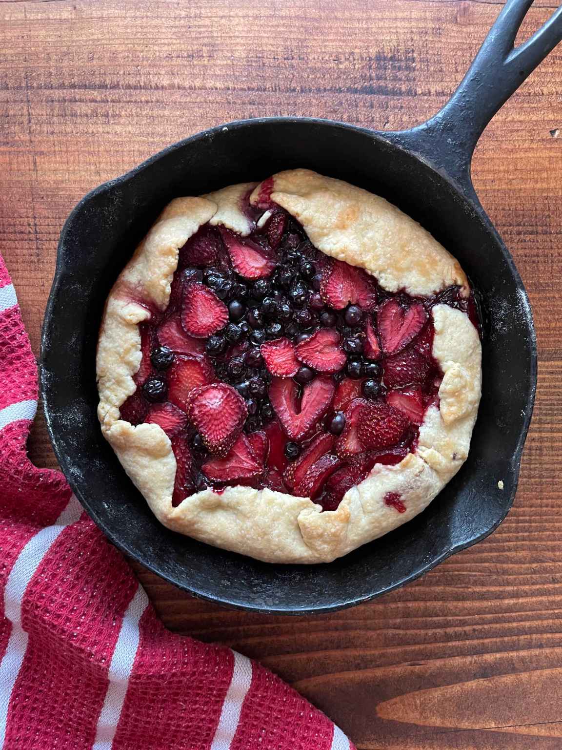 MK's Waste Free Strawberry Blueberry Galette with Semolina Pastry ...