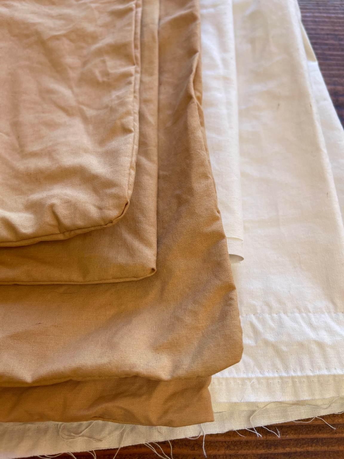 How to Make Onion Skin Fabric Dye - Zero-Waste Chef