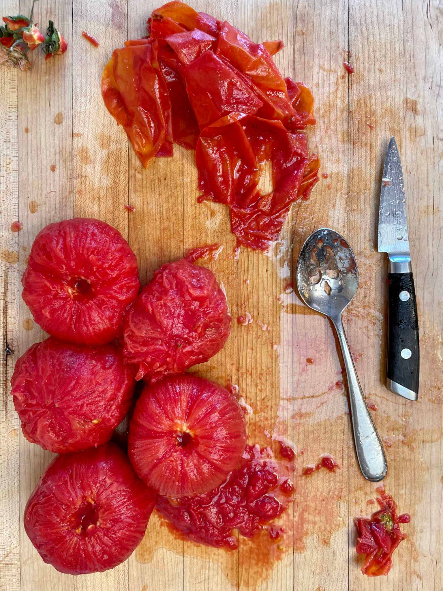 How to Blanch and Peel Tomatoes and Make Tomato Skin Powder - Zero ...