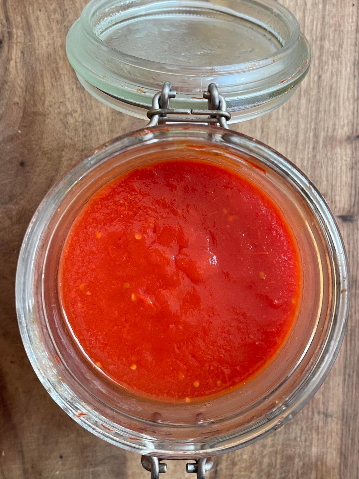 How to Make Tomato Purée from Fresh Tomatoes - Zero-Waste Chef