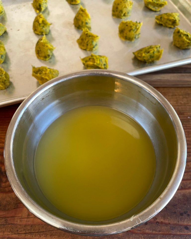 How to Make Concentrated Vegetable Base for Broth - Zero-Waste Chef